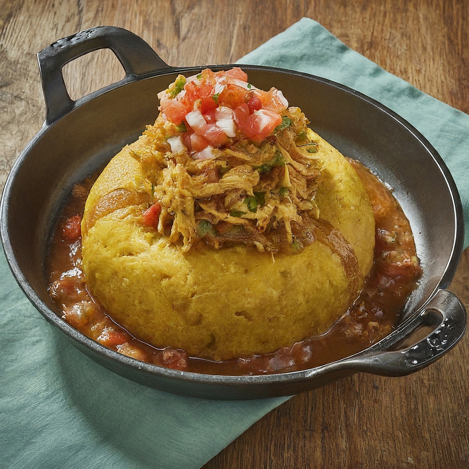 Mofongo con pollo al mojo isleño